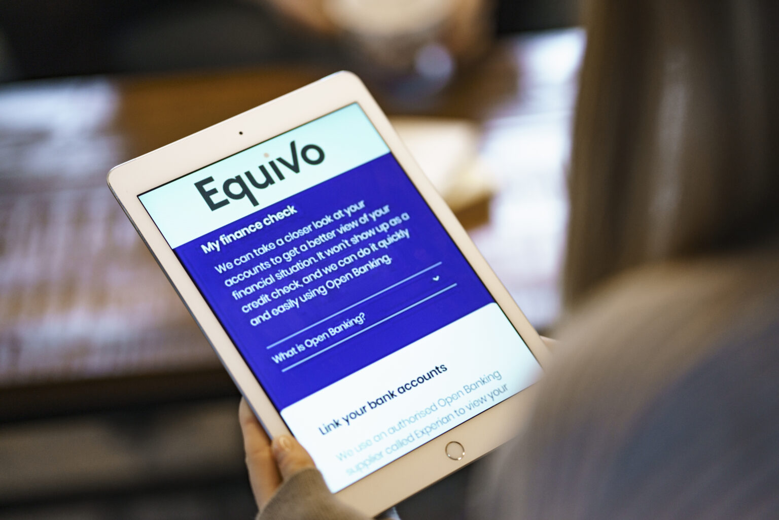 Contact Us | Private Bailiffs | Litigation | Debt Collection - Equivo